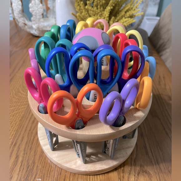 Kraft Edgers | Office | Set Of Craft Scissors With Spinning Holder ...